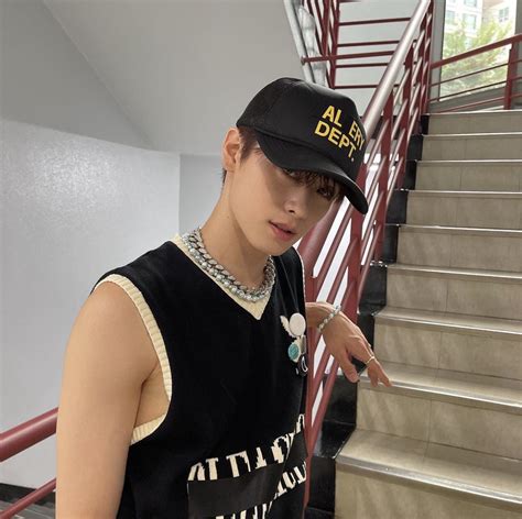 Juyeon Pics On Twitter Official Theboyz Instagram Update
