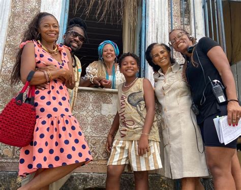 Lázaro Ramos e Bando de Teatro Olodum gravam Ó Paí Ó 2 em Salvador