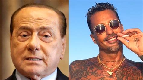 Fabrizio Corona L Ultima Foto Di Berlusconi Che Non Ha Pubblicato Per