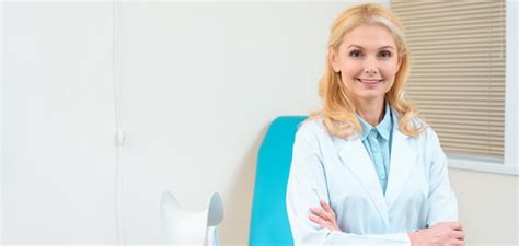 Coppetta Mestruale cosè e come si usa Coppia Hot