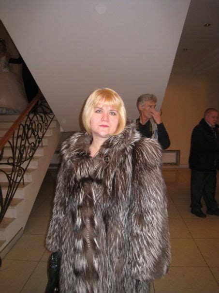 Silver Fox Fox Fur Daria Fur Coat Woman Pins Jackets Fashion