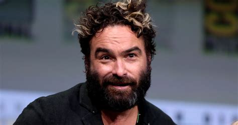 Johnny Galecki Admitted He Lies All The Time And Doesn T Think There S