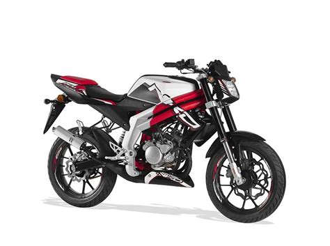 50 Cc Motor Hacmine Sahip 100 Harika Motosiklet Moda Motor