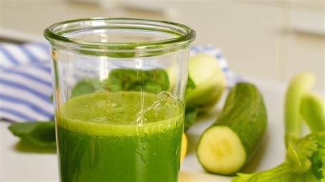 RECETA Jugo Verde Para Bajar de Peso Más Energía