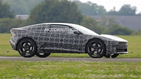 Car Spy Shots News Reviews And Insights Motor Authority