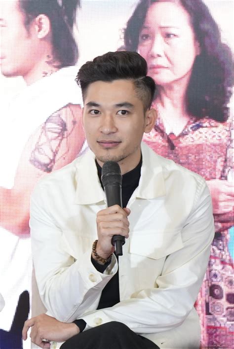 Thanh Sơn Việt Hoa ly thân trong Mình yêu nhau bình yên thôi Phim