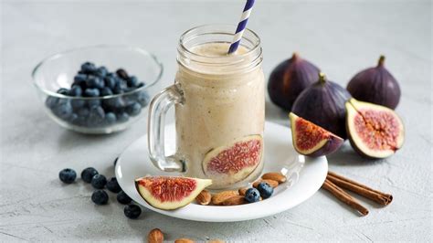 Prepara Un Rico Licuado De Almendras E Higo Una Rica Forma F Cil De