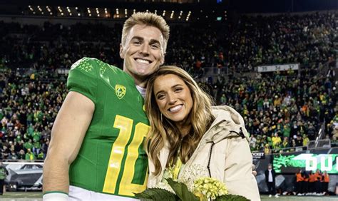Video Of Bo Nix Training With His Wife Izzy Is Going Viral The Spun