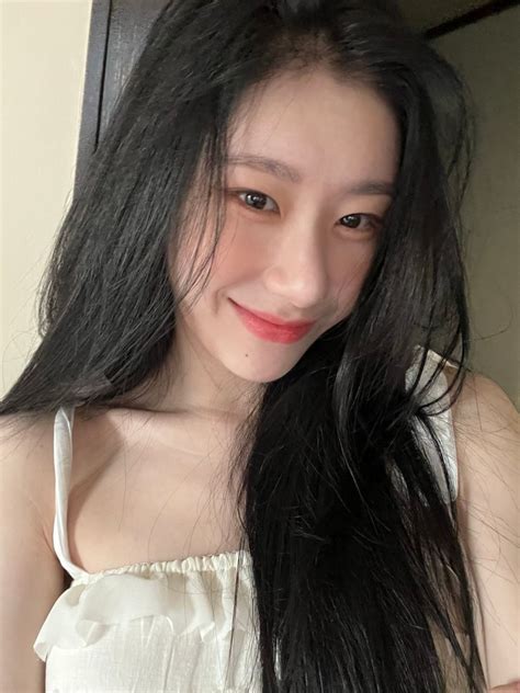 Lee Chaeryeong Picture