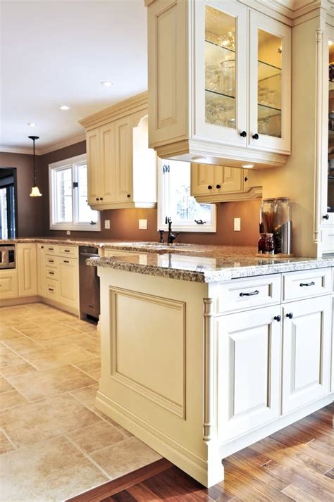 Pictures Of Kitchens With White Cabinets And Tile Floors Things In