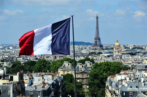 Augmentation de la taxe foncière à Paris comment l adoucir La Loi