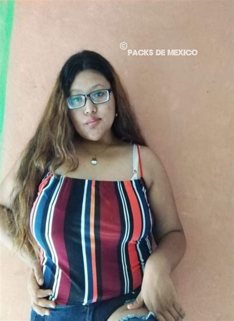 Ashanti Renjon Mérida Yucatán Sexy Gordita Mostrando Sus Tetas Y