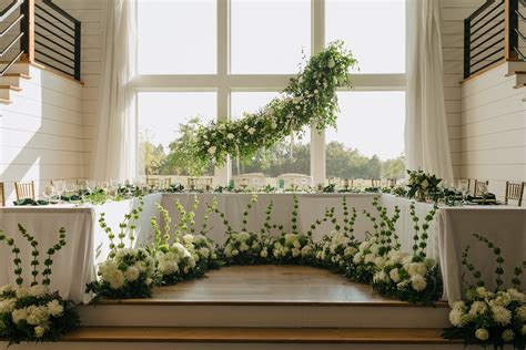 Wedding Reception Head Table Ideas Emerson Fields Wedding Venue