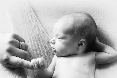 DEINE FAMILIE IST WERTVOLL Dein Baby Ist Perfekt Und Vollkommen SO