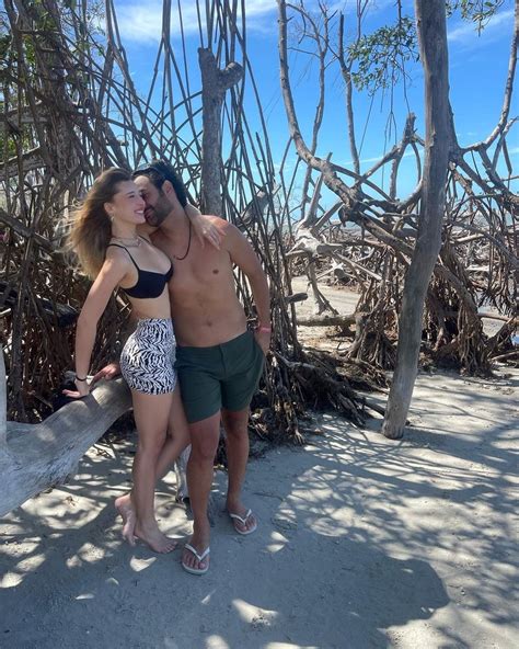 Duda Reis Compartilha Fotos Rom Nticas E Faz Declara O De Amor Ao Namorado