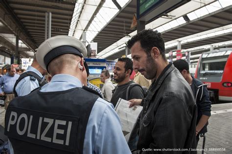 Umfrage Polizei Kann B Rger Nicht Sch Tzen