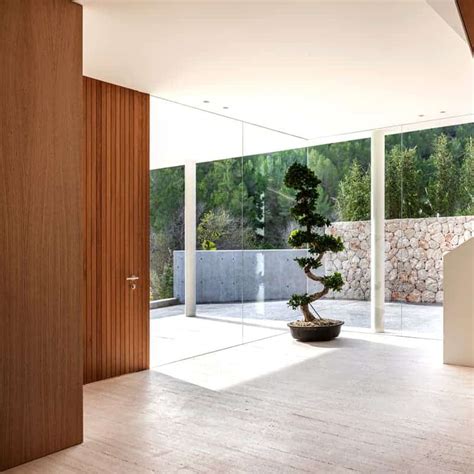 Premium Ivory Travertine Vein Cut Honed Unfilled StoneMart