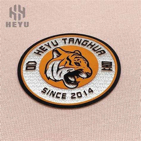 Logo D
