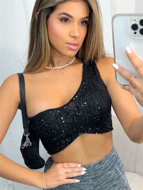 Cropped Paete Mula Manca Brilhoso Bojo Decote Preto Brilho