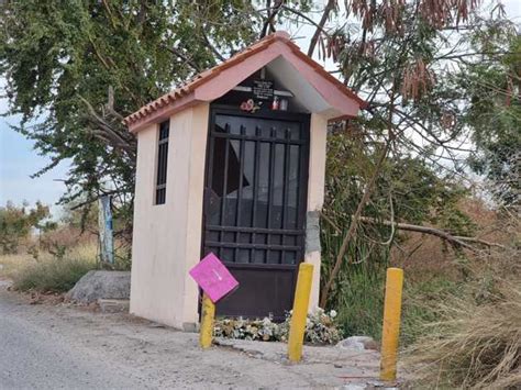 Conoce el cenotafio de Chalino Sánchez El rey del corrido Luz Noticias