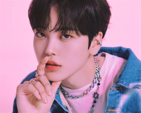 Cravity Official On Twitter Cravity Th Mini Album New Wave Concept
