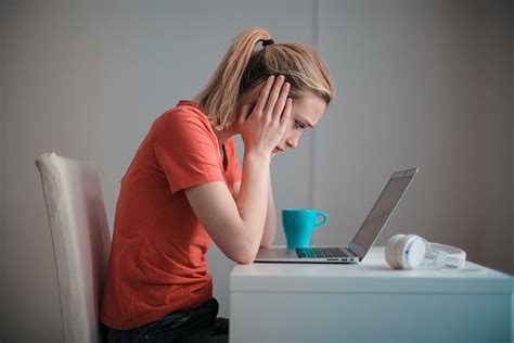 Mizofonia Jak objawia się nadwrażliwość na dźwięk