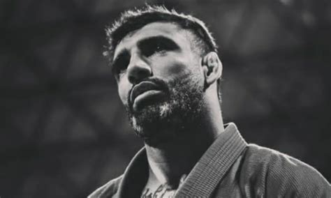 Campeão mundial de jiu jitsu Leandro Lo é baleado na cabeça em clube