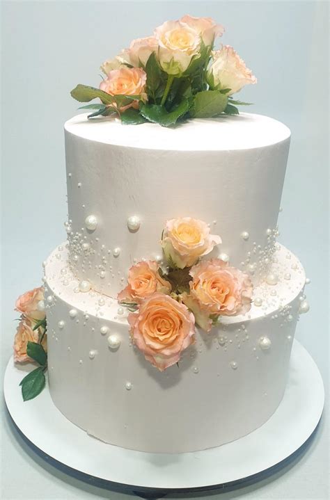 Tort pentru nunta cu flori naturale 76256 Magnolia md Comandă Online