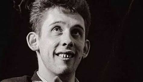 Morre Shane Macgowan Vocalista Da Banda The Pogues Aos Anos