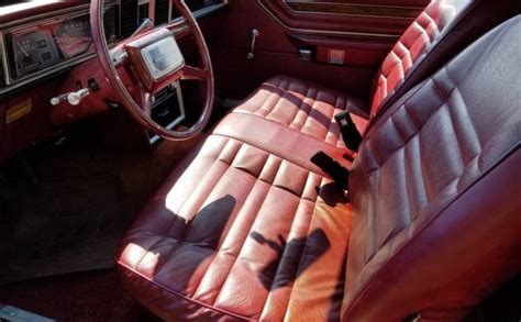 Cheap Survivor 1980 Ford Thunderbird Barn Finds