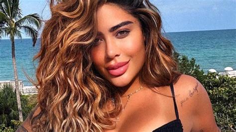 Rafaella Santos Irm De Neymar Surpreende Ao Surgir Biqu Ni Fio