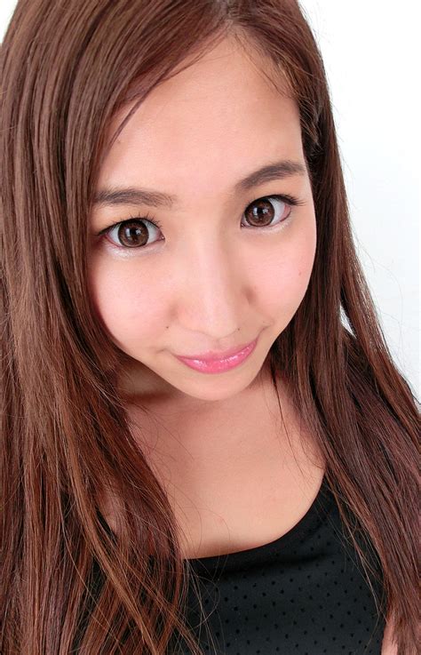 Momoko Oishi Pics Gallery