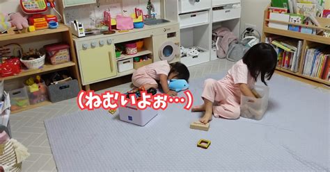 起きた瞬間からおしゃべりMAXな4歳姉2歳妹はあれっ 対照的すぎる朝にずっと見ていられる仕事の疲れも飛んで行きます2 2