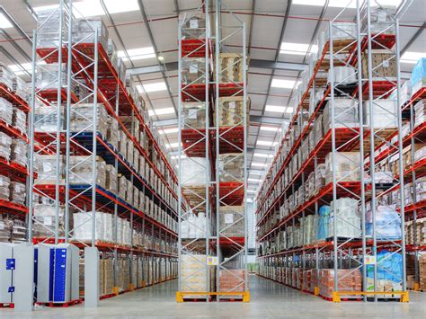 Largueros de Racks Tipos y características AR Racking México