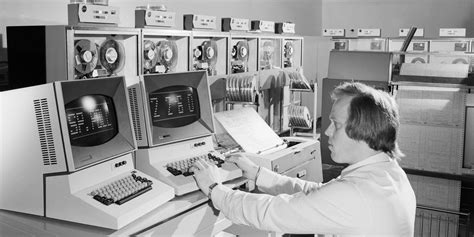 Lordinateur Depuis Sa Création Aux Dispositifs De Nos Jours En Avr 2024