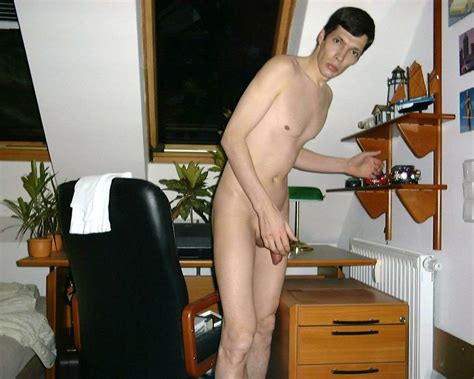 Wer Ist Gerne Nackt Zu Hause Erotikforum Teufelchens Sexforum
