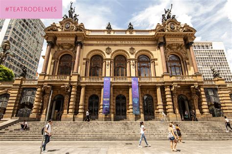 El Teatro Del Bicentenario Roberto Plasencia Salda A Del Forum Cultural