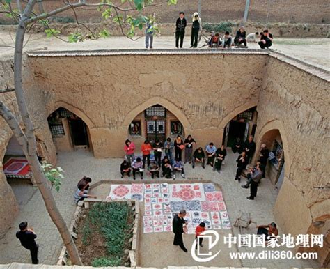 窑洞黄土高坡上的穴居风景 图 国学网 国学经典 国学大师 国学常识 中国传统文化网 汉学研究