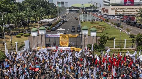 Kerap Jadi Lokasi Demo Mahasiswa Ini Fakta Menarik Gedung Dpr Mpr Ri