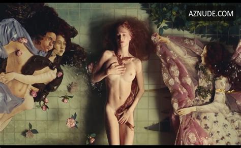 Hunter Schafer Zendaya Lesbian Breasts Scene In Euphoria Aznude