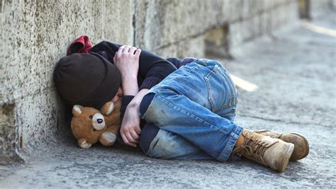 Comisión investigadora asume problema de menores en situación de calle