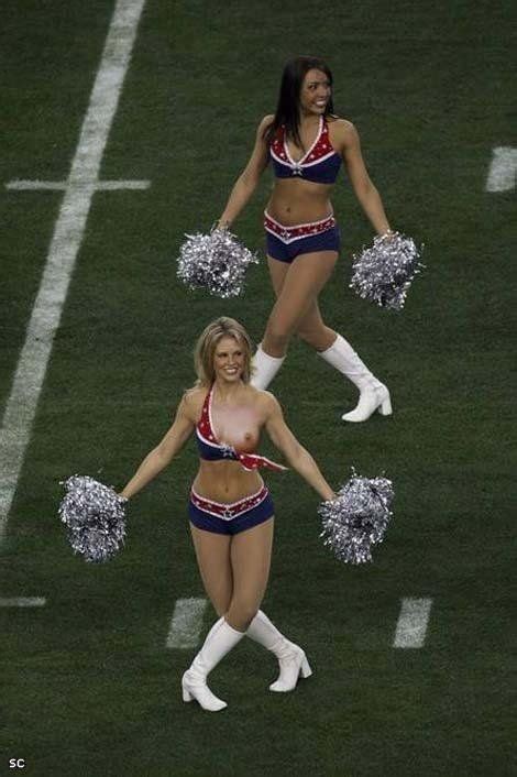 Cheerleader Wardrobe Malfunctions Oops Hotnupics