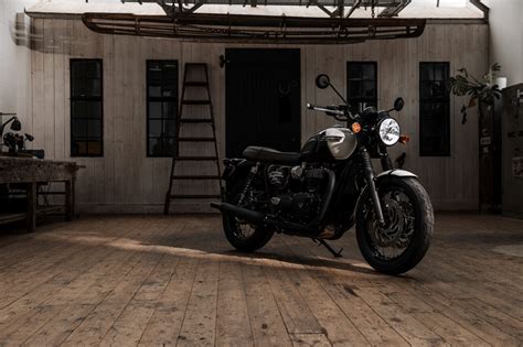 Triumph Bonneville T120 Black Distinguished Gentleman S Ride Limited