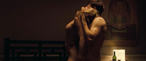 nude video celebs flora montgomery nude basic instinct 2 2006