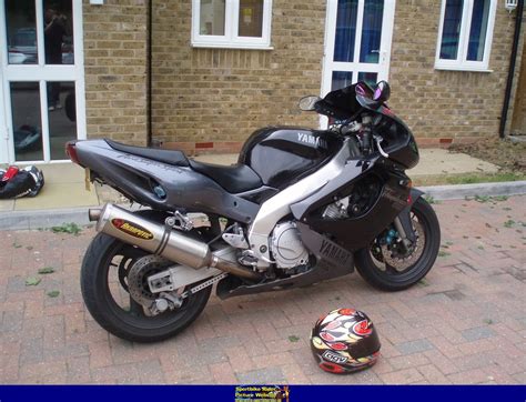 1996 Yamaha YZF 1000 R Thunderace Moto ZombDrive