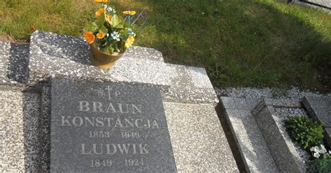 Historia nieznana Cmentarz katolicki Kleszczów Rogowiec Nagrobki