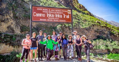 Desde Cusco Caminata guiada de 4 días por el Camino Inca a Machu