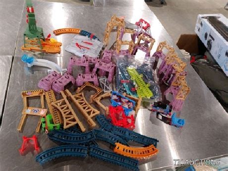 TK Auctions Fisher Price Thomas Friends Crystal Caves Train Set