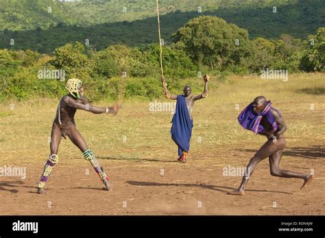 Donga Stick Fighters Surma Tribe Tulgit Omo River Valley Ethiopia