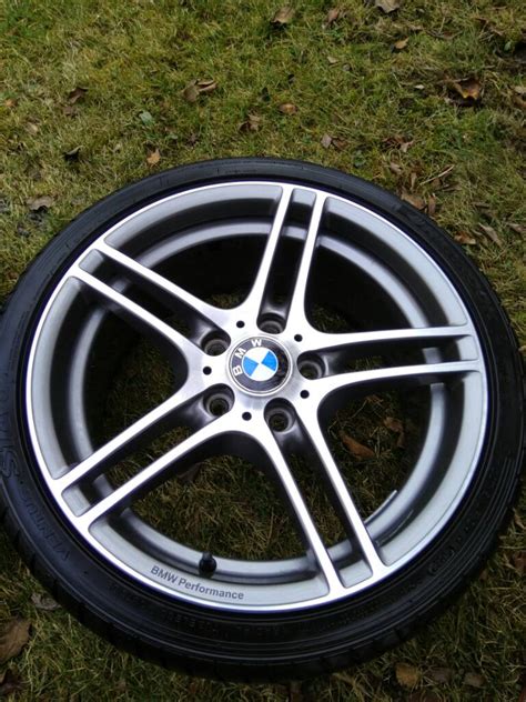 BMW Performance 313 Kompletträder in 18 Zoll